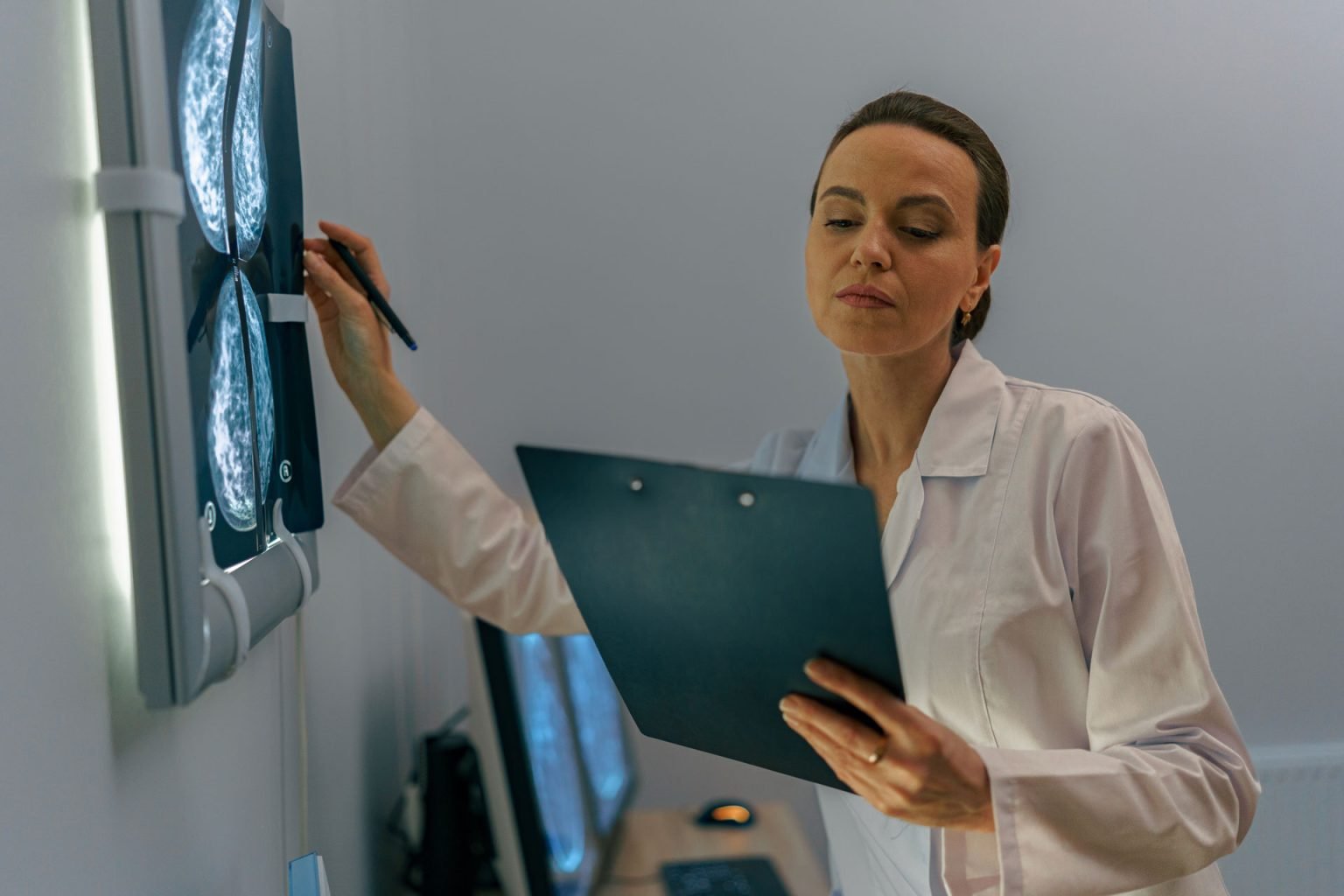 Preparing for Your Neurologist Appointment: Tips and Checklist - Center ...